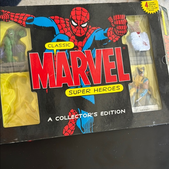 Marvel | Other | Marvel Classic Super Heroes Collectors Edition Red ...